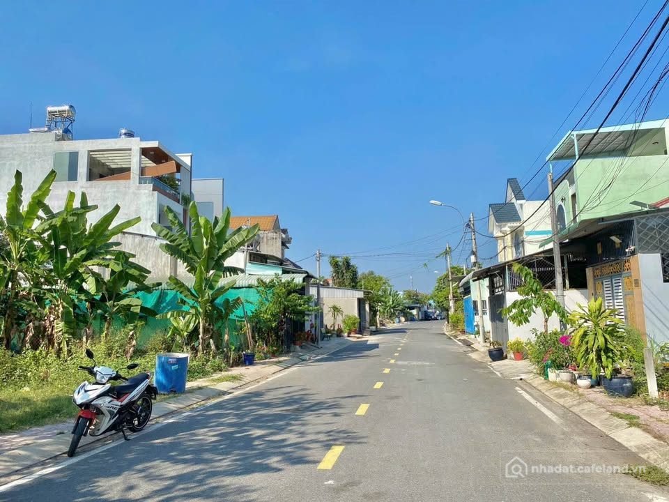 Bán đất thổ cư: Cần bán gấp đất 100m2 full thổ , ngay X.Tân Phú Trung ...