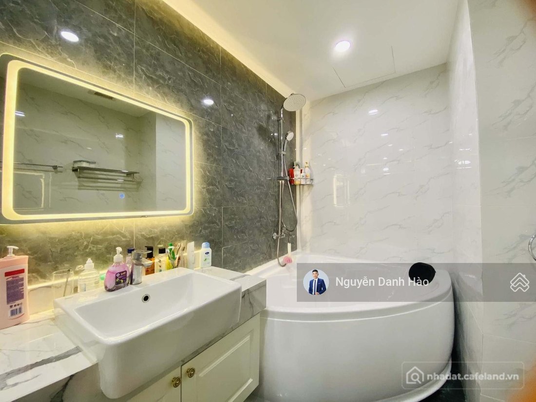 Bán căn hộ chung cư: BÁN NHANH căn hộ đẹp Toà 30T Nam Trung Yên khách ...
