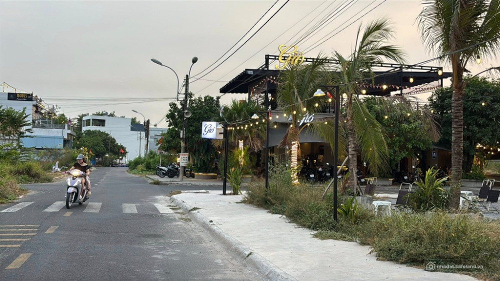 Bán đất góc 2 mặt tiền quốc lộ 22 Củ Chi gần Hóc Môn, sổ hồng hỗ trợ ...